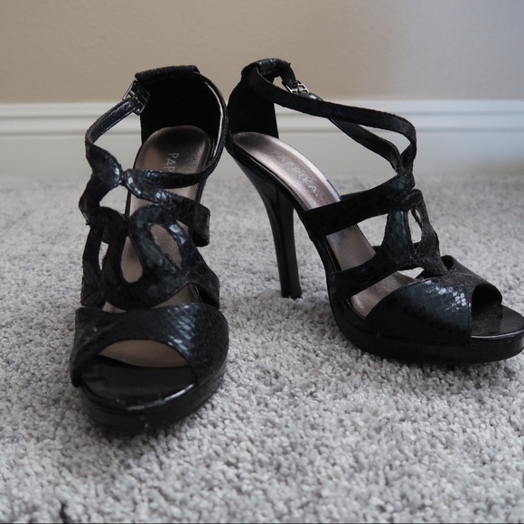 Shoes | Black Faux Snake Design Sandal Heels | Poshmark